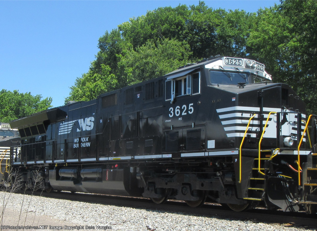 NS 3625